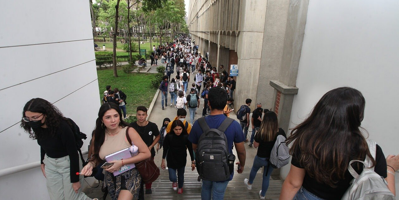 De regreso al campus: casi 7.000 estudiantes de la UCAB retomaron las ...