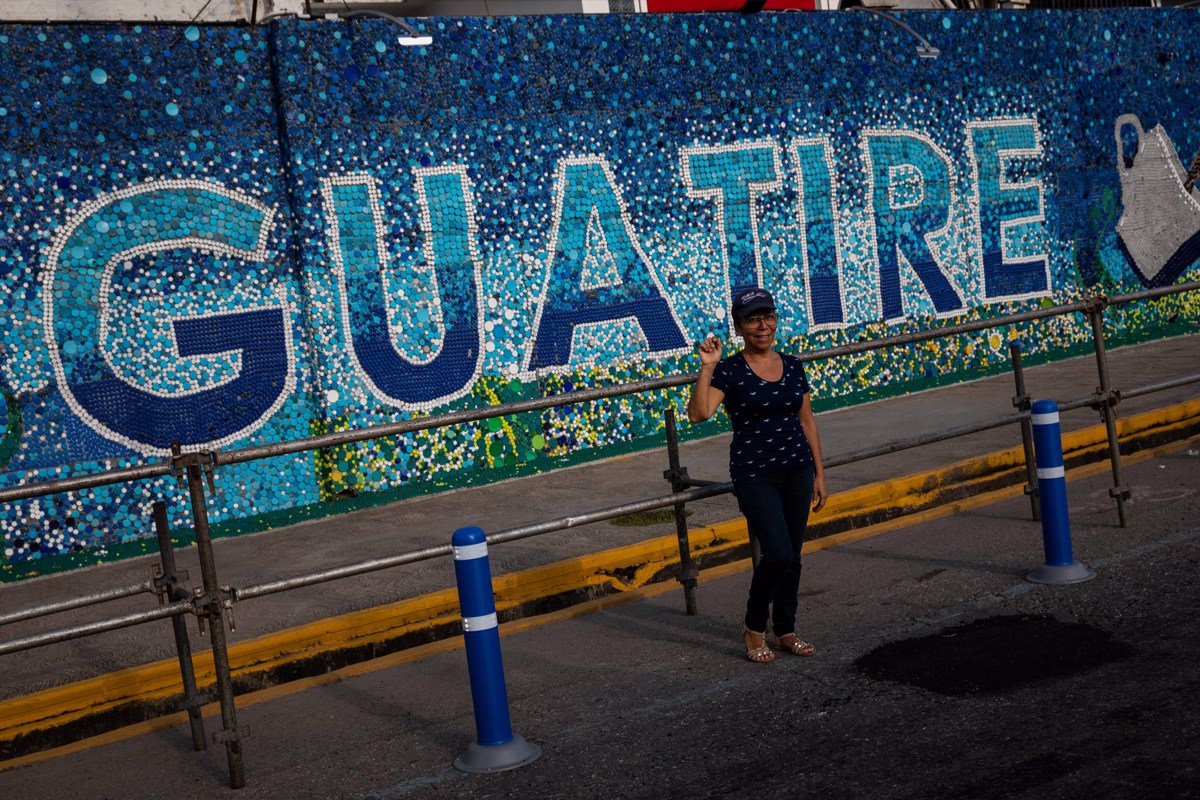 Inauguraron en Guatire el mural de tapas más grande del mundo - EL NACIONAL