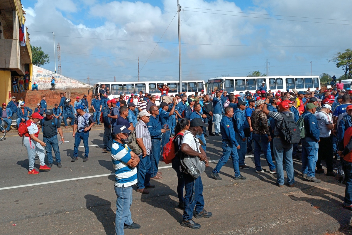 Militares irrumpieron en protesta de Sidor para presentar citación ...