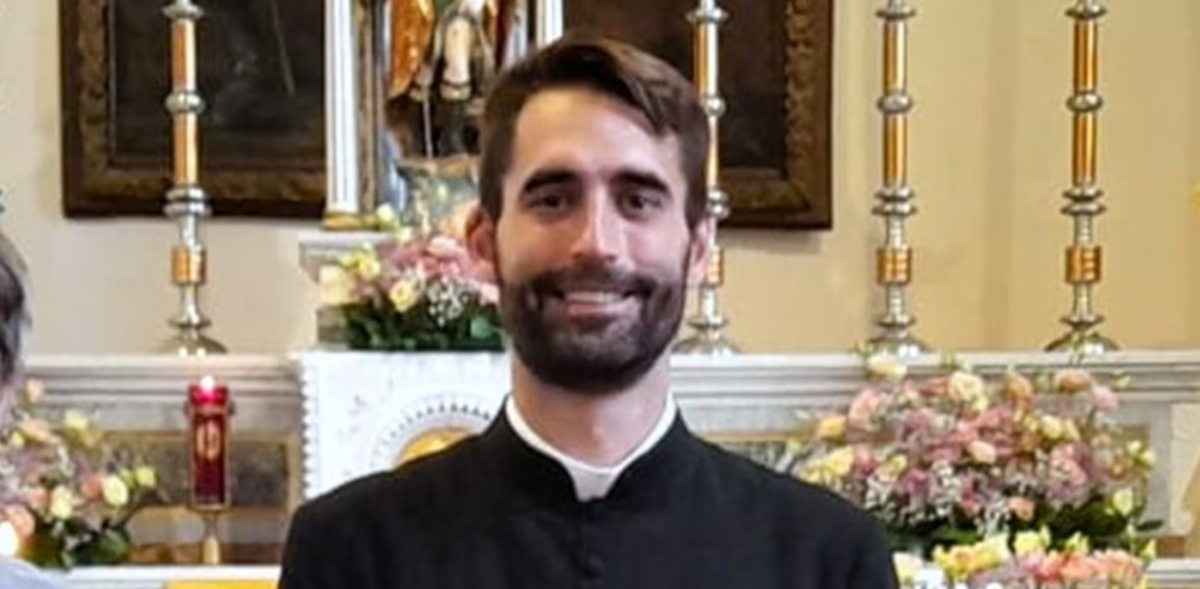 Padre de 35 años se quitó la vida dentro de la residencia parroquial