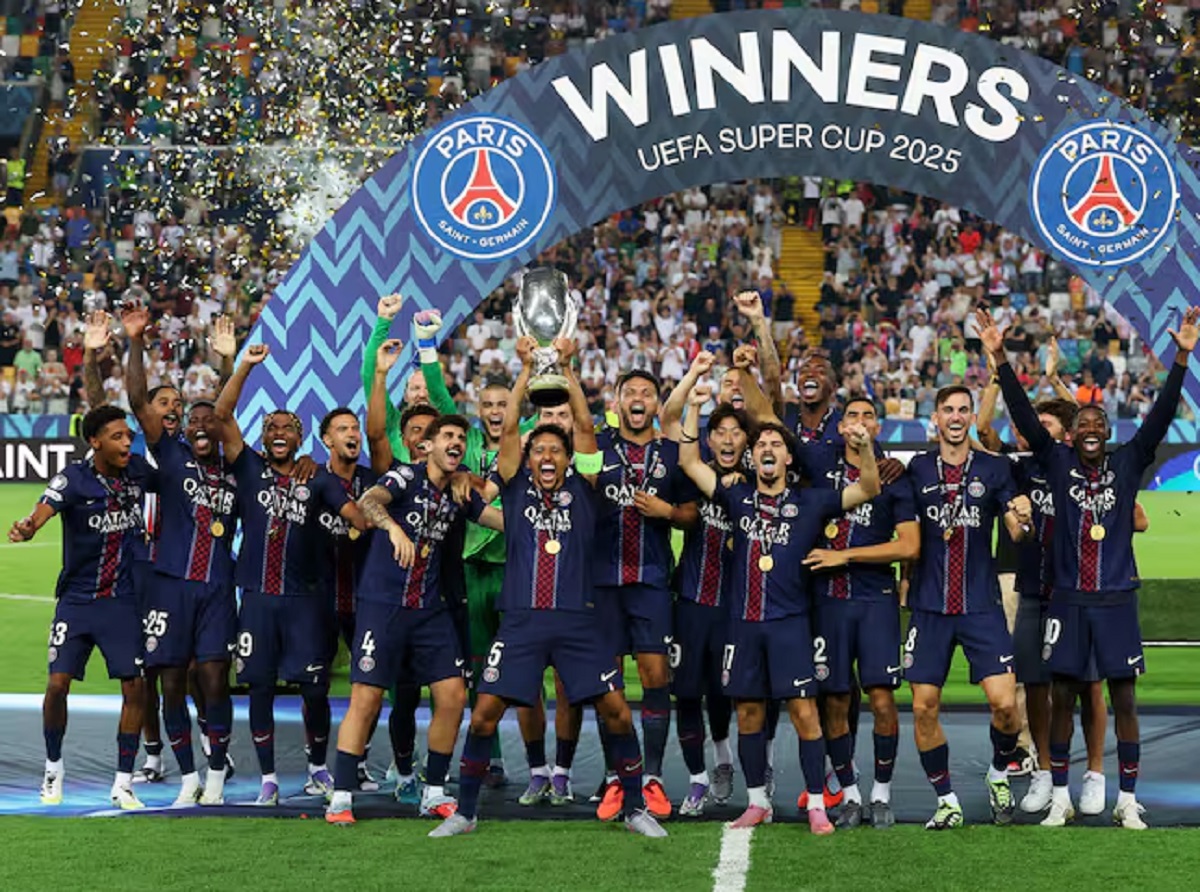 PSG empieza su temporada como supercampeón
